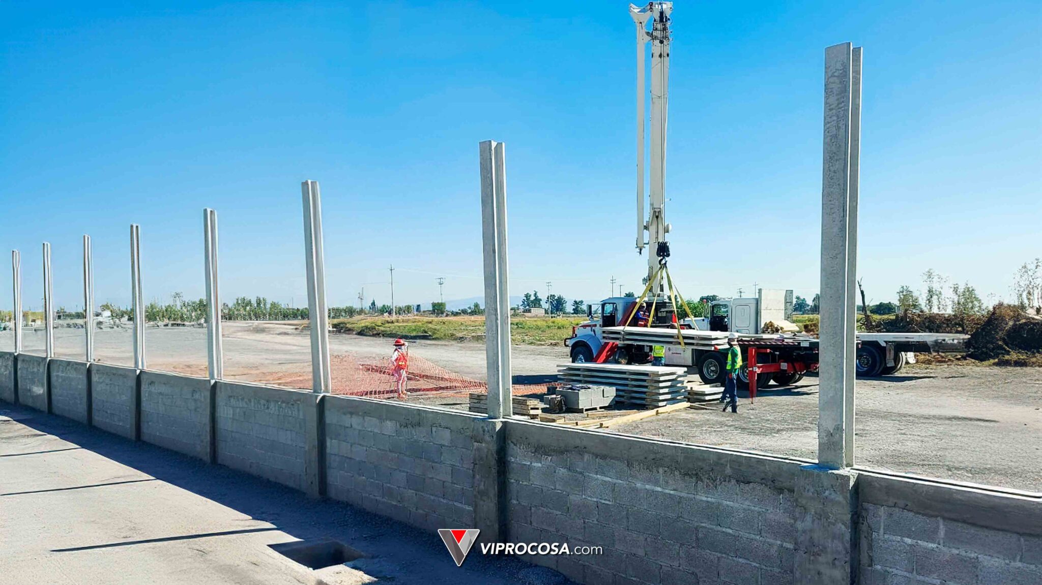 Barda Perimetral con Elementos Prefabricados VIPROCOSA - Viprocosa