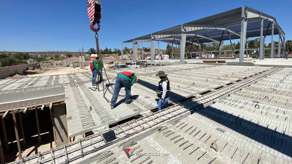 Losa Prefabricada con Trabe TT para Nave Industrial - Viprocosa