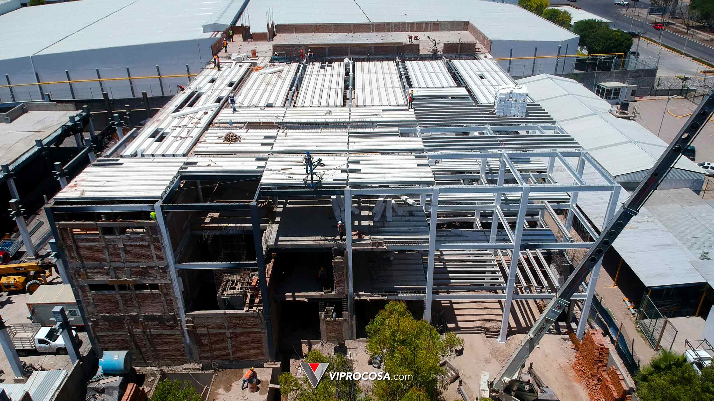 Edificio de Oficinas con Elementos Prefabricados VIPROCOSA - Viprocosa